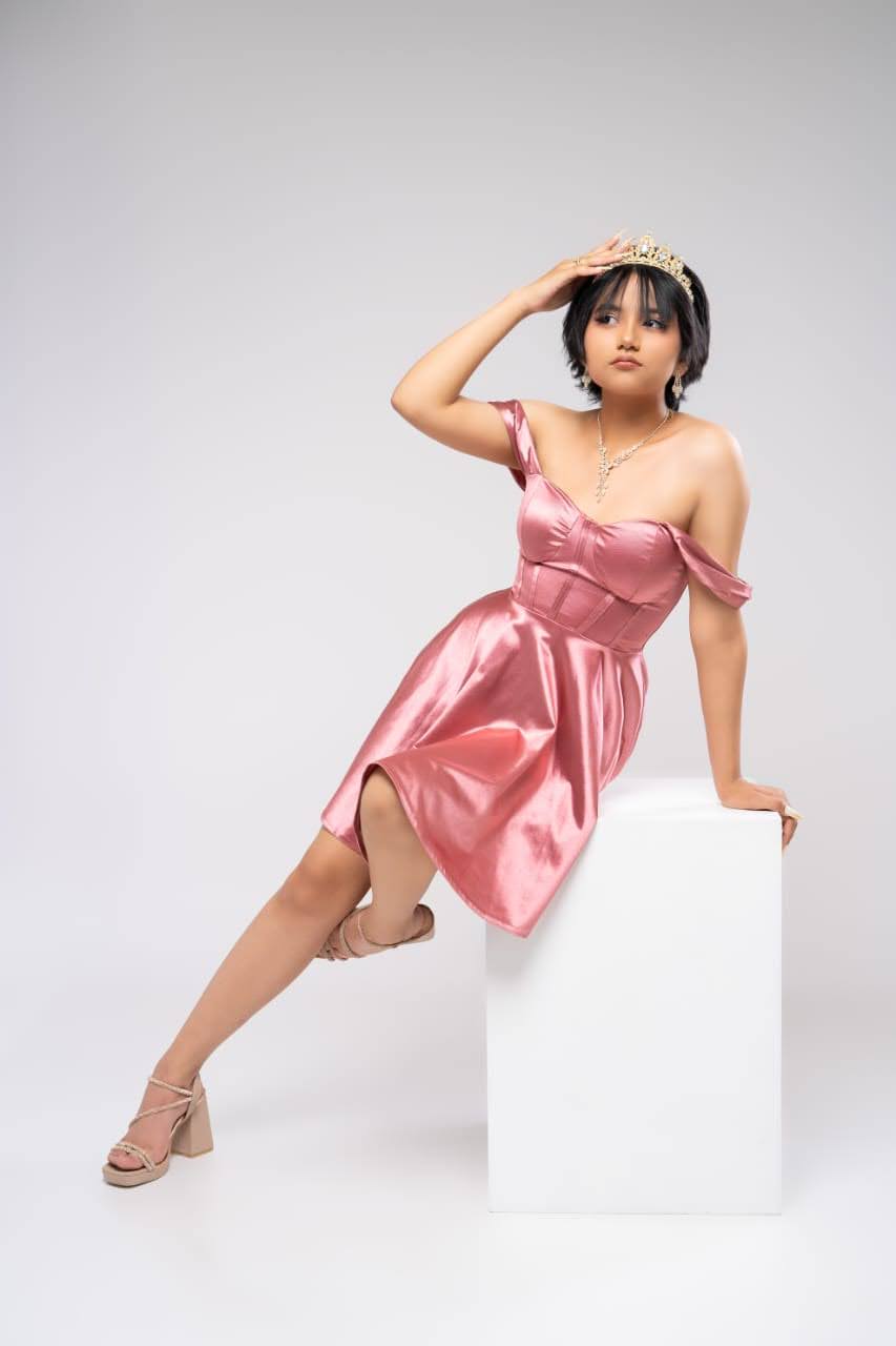 Daniela Estefania – Operación Fiesta